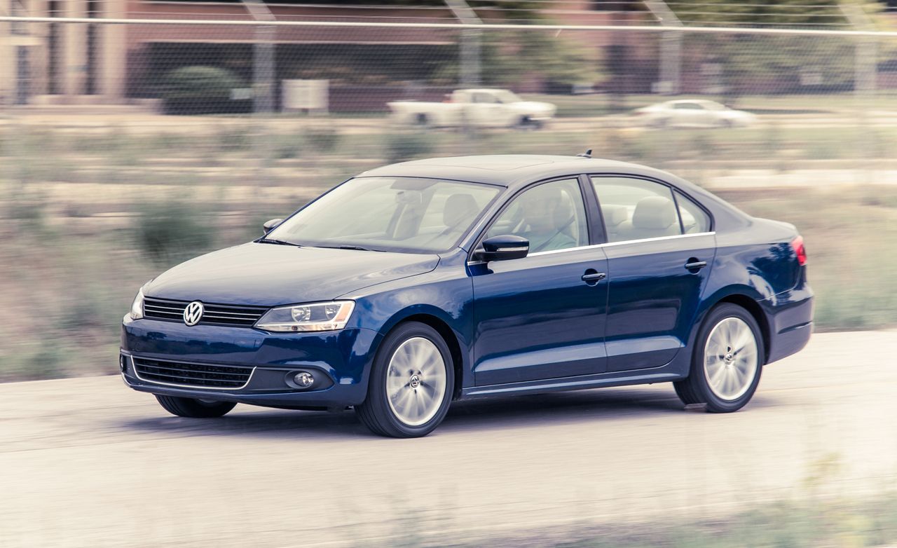 How to Replace a Volkswagen Jetta (2012–2013) Engine: Step by Step Gui ...